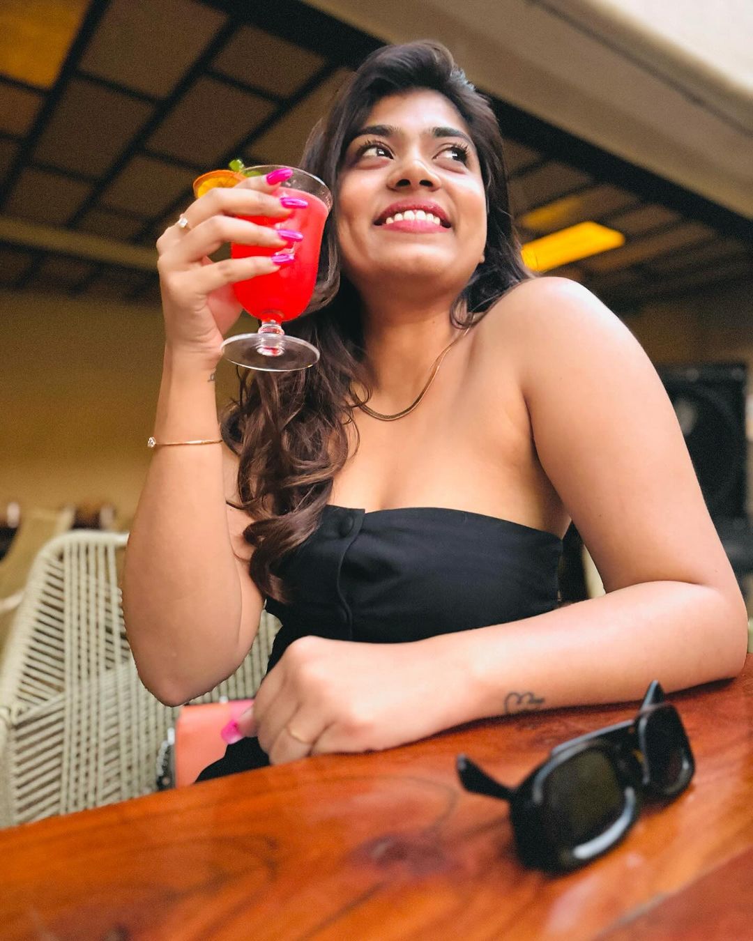 రీతూ చౌదరి అందాల వరద.. రోజు రోజుకు డోస్ రెట్టింపు చేస్తుందిగా! | Ritu Choudhary Is Attracting ...