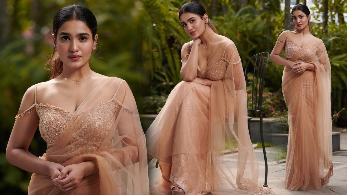 വീണ്ടും ഇൻസ്റ്റയിൽ തരംഗമായി സാനിയ... നടിയുടെ കലക്കൻ ലുക്കിനെ വർണ്ണിക്കാൻ വാക്കുകളില്ലെന്ന് ആരാധക ...