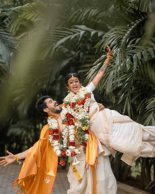 காதல் டூ கல்யாணம்.. தடபுடலாக நடத்த சீரியல் வில்லி நடிகையின் இரண்டாம் திருமணம்.. வெளியான வெட்டிங் ...