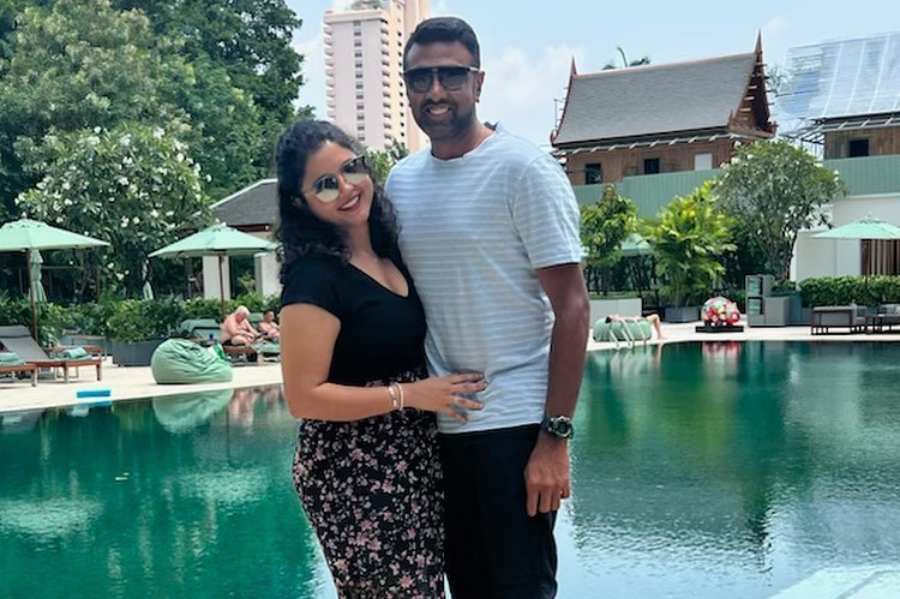 স্কুলে জীবনের প্রেমই পেয়েছে পূর্ণতা, অশ্বিন-পৃথ্বীর প্রেম কাহিনি যেন ...