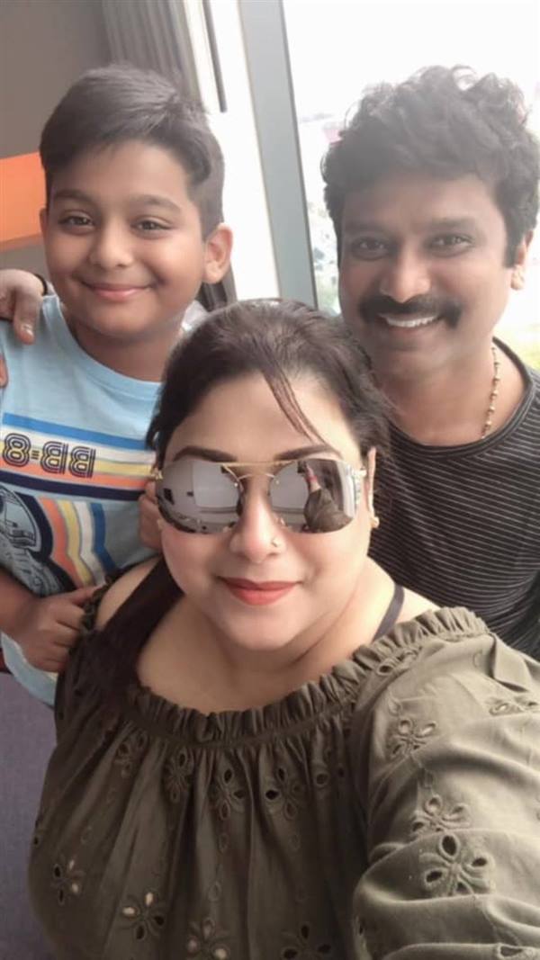 விஜய்யின் 'மதுர' பட ஹீரோயினை நியாபகம் இருக்கா? கொழுக் மொழுக்குன்னு ஆளே மாறிட்டாங்களே! | Vijay ...