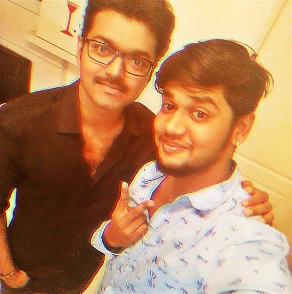 விவாகரத்துக்கு பின்.. காதலர் தினத்தில் காதலியை அறிமுகப்படுத்திய பிக் ...