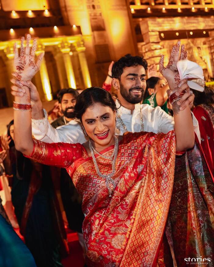 హిందూ సంప్రదాయంలో రాజారెడ్డి - ప్రియా వివాహం.. సంబరాల్లో వైఎస్ షర్మిల ...