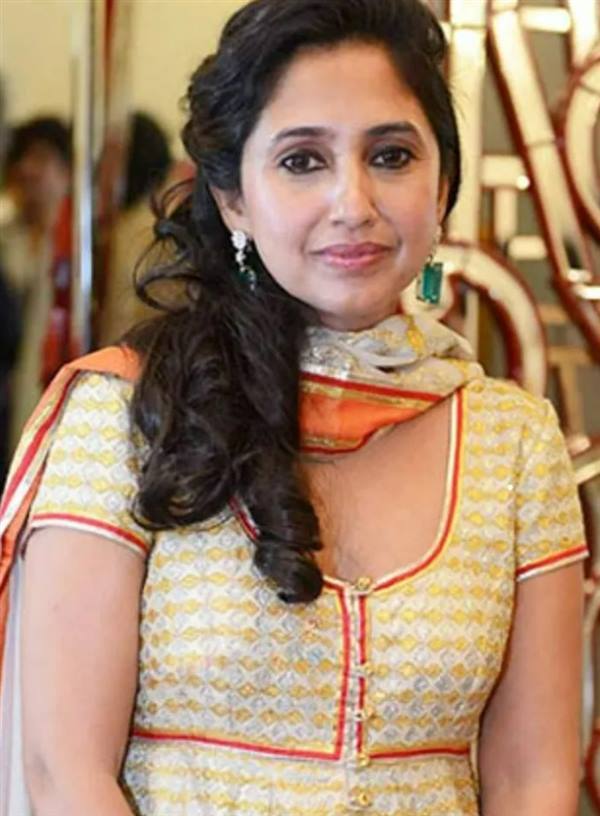 பிரசாந்தின் 'மஜ்னு' பட நடிகையை நியாபகம் இருக்கா? 46 வயதில் எப்படி ...