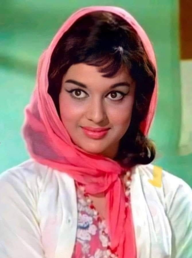 'बुरी औरत नहीं', इस दिग्गज अभिनेत्री ने पर्दे पर हर सुपर स्टार संग किया ...