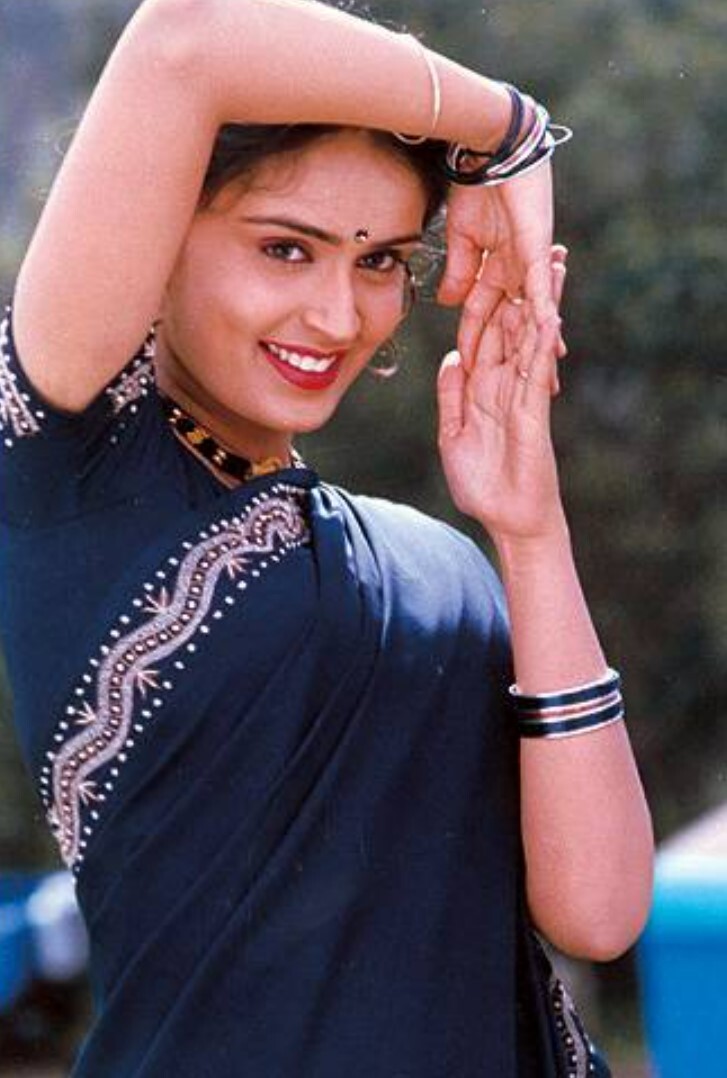 44 வயதாகும்.. 'சொல்லாமலே' பட ஹீரோயினை நியாபகம் இருக்கா? இப்போ எப்படி ...