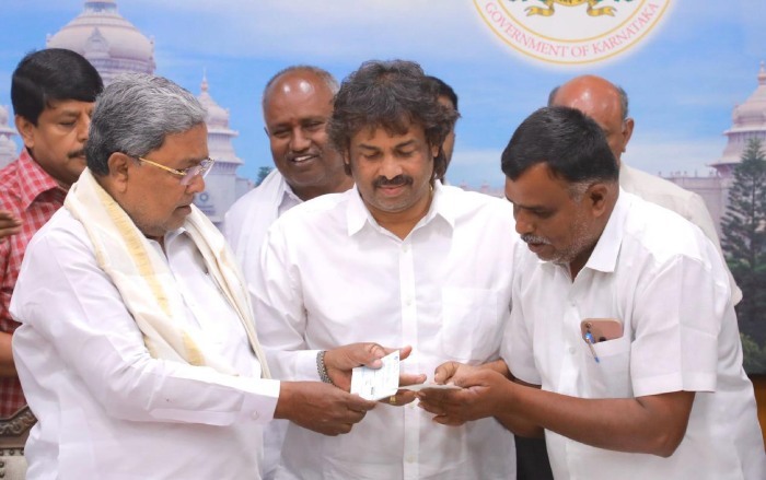 ಮಕ್ಕಳೊಂದಿಗೆ ಸಿಎಂ ಸಂವಾದ: ಶಾಲೆಯ ದಾಖಲೆಗಳಲ್ಲಿ ತಮ್ಮ ಹುಟ್ಟಿದ ದಿನಾಂಕವನ್ನ ...