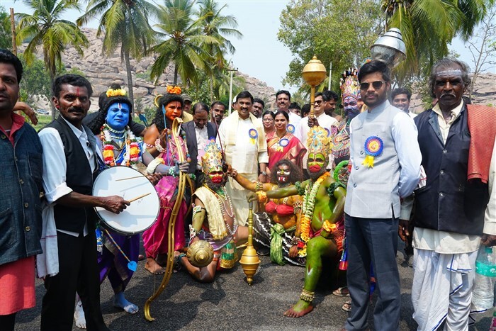 Anegundi Utsava Photos: ಆನೆಗೊಂದಿ ಉತ್ಸವ ಅದ್ಧೂರಿ ವೈಭವ ನೋಡ ಬನ್ನಿ ...