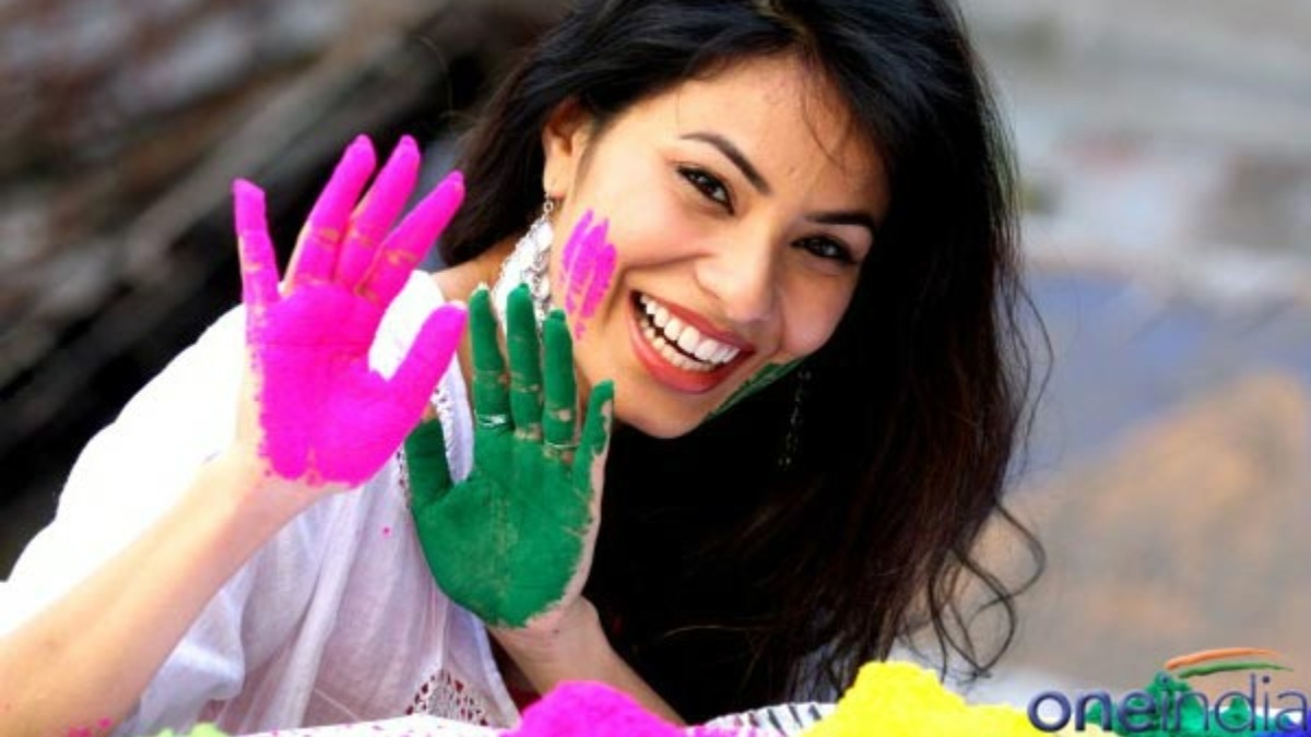 Holi Safety Precautions: ಗರ್ಭಾವಸ್ಥೆಯಲ್ಲಿ ಹೋಳಿ ಆಡುವಾಗ ಹುಷಾರ್ ...