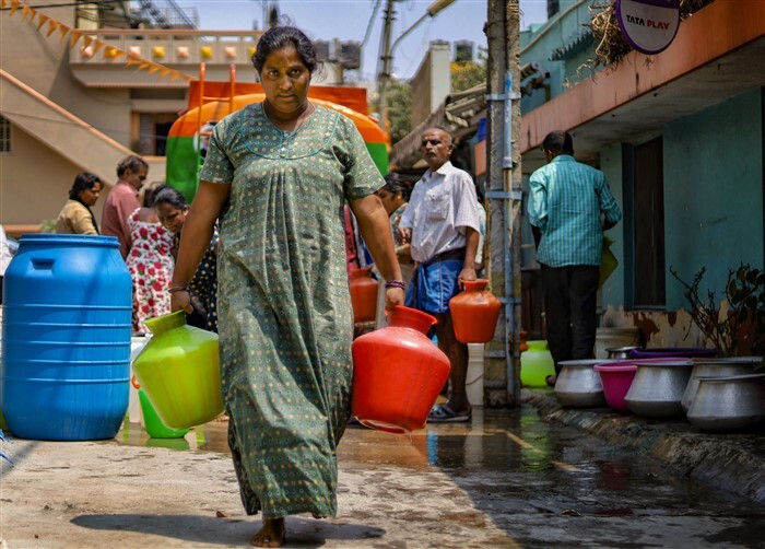 ಬೆಂಗಳೂರಿನಲ್ಲಿ ನೀರಿಗಾಗಿ ಬಿಂದಿಗೆಗಳ ಫೈಟ್... | Fight For Water In Bengaluru ...