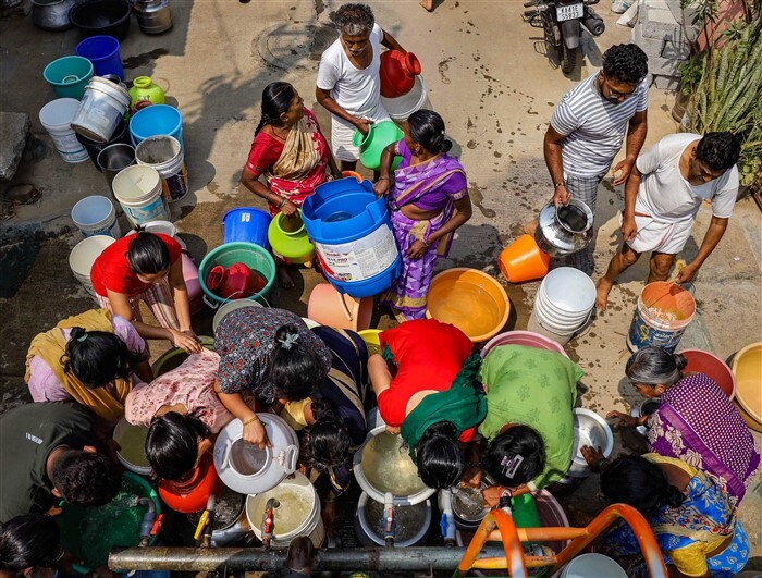 ಬೆಂಗಳೂರಿನಲ್ಲಿ ನೀರಿಗಾಗಿ ಬಿಂದಿಗೆಗಳ ಫೈಟ್... | Fight For Water In Bengaluru ...