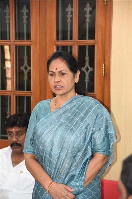 ಶೋಭಾ ಕರಂದ್ಲಾಜೆ ಅಶ್ವಿನಿ ಪುನೀತ್ ರಾಜ್‌ ಕುಮಾರ್ ಭೇಟಿ | Shobha Karandlaje ...