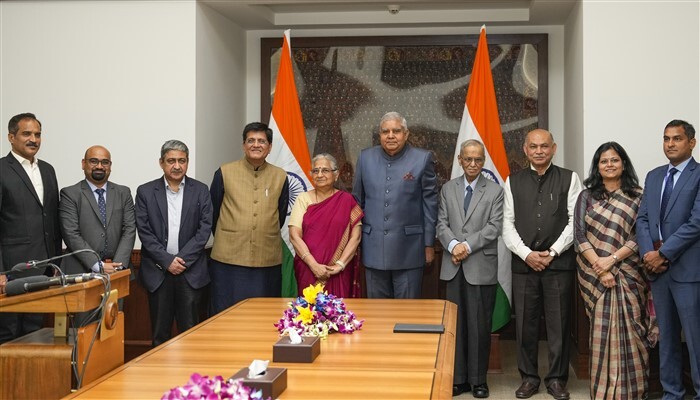 Sudha Murty Takes Oath As Rajya Sabha MP; Husband Narayana Murthy ...