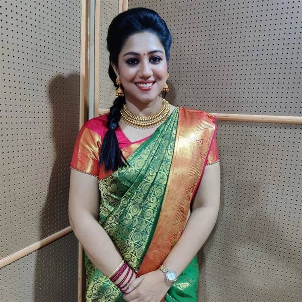 உடல் எடை கூடி அடையாளம் தெரியாமல் மாறிய.. 'சுந்தரா ட்ராவல்ஸ்' பட நடிகையை ...