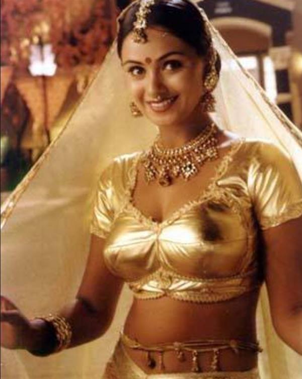 ஸ்டார் நடிகையா இருக்கும்போதே.. அதிகம் கிசுகிசுக்கப்பட்ட சிம்ரன்.. எந்தெந்த நடிகர்கள் கூட ...