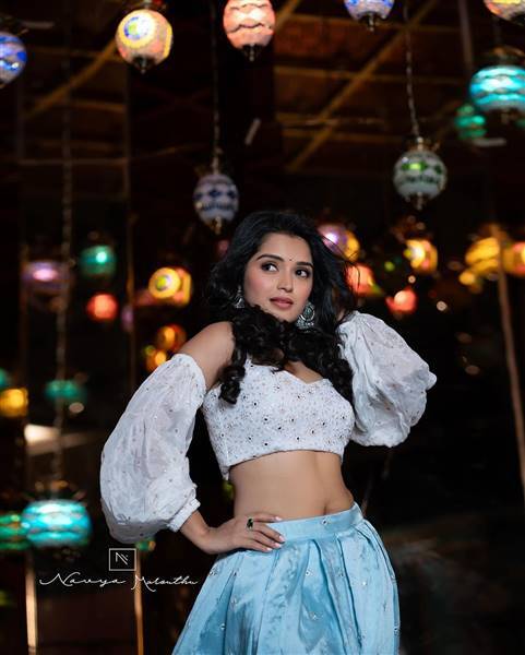பிக்பாஸ் பிறகு இப்படி இறங்கிட்டாங்களே! இணையத்தை கலக்கும் விஜய் டிவி ...