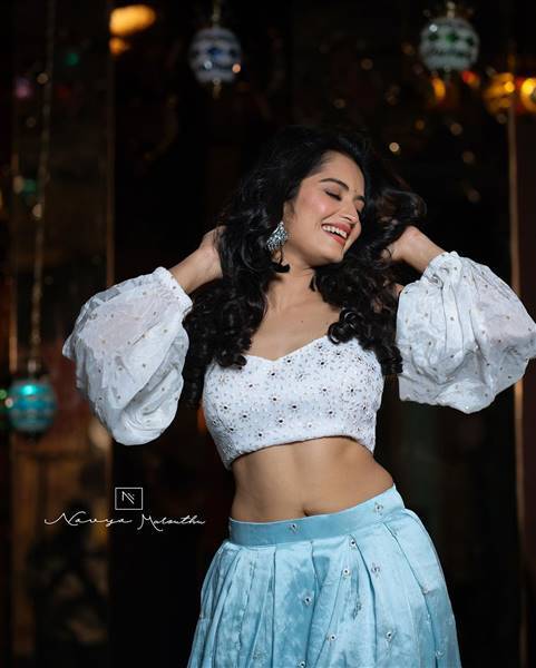 பிக்பாஸ் பிறகு இப்படி இறங்கிட்டாங்களே! இணையத்தை கலக்கும் விஜய் டிவி ...