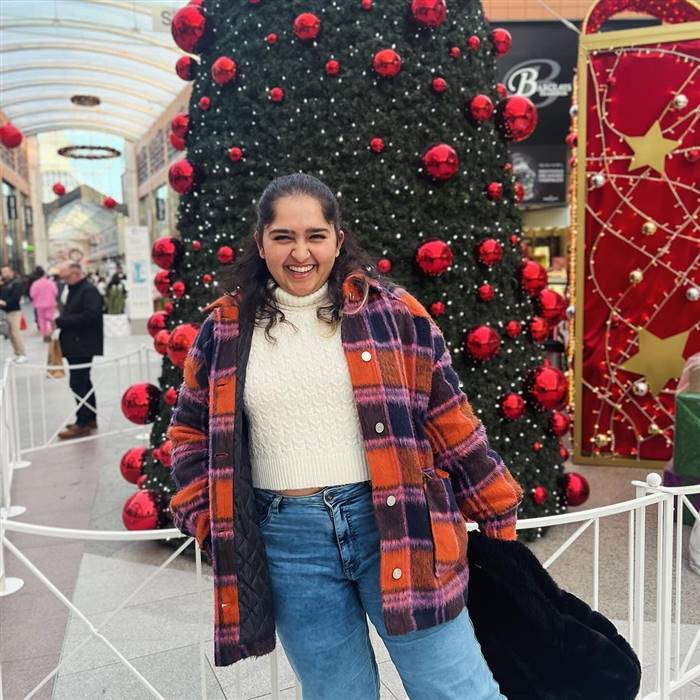 ഇത് പഴയ സനുഷ തന്നെയാണോ? ആളാകെ മാറിപ്പോയാല്ലോ!! ഇത്രയും കാലം ...