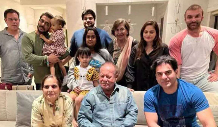 A Peek Inside Salman Khan's Luxurious Galaxy Apartment In Bandra, Mumbai - Oneindia