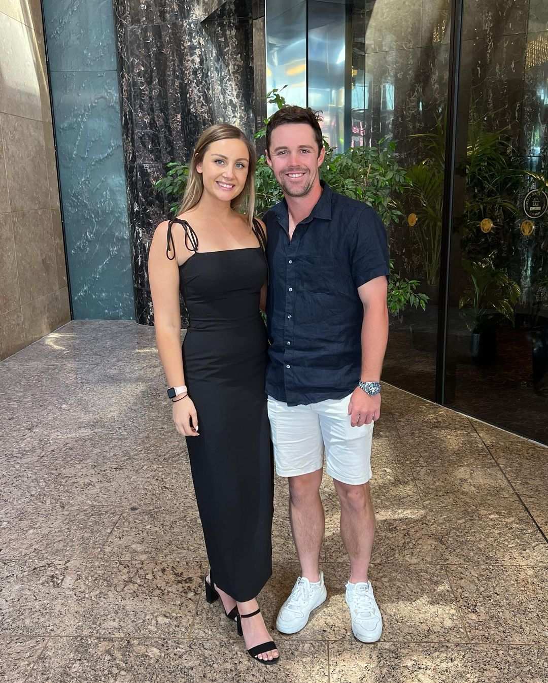 IPL 2024 में बल्ले से तूफान उठाने वाले ट्रेविस हेड की वाइफ बला की ...