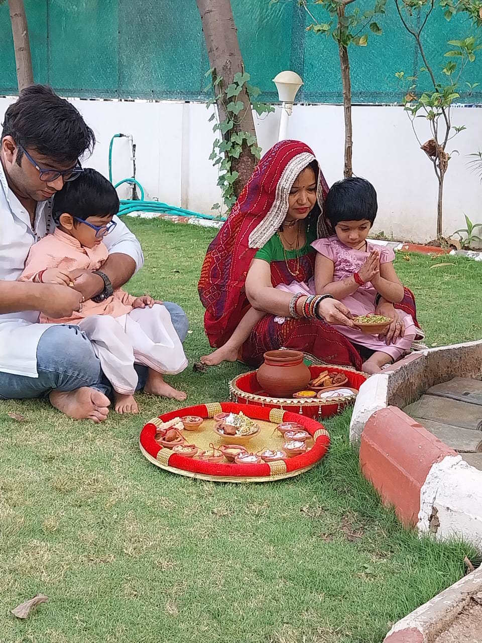 IPS Saroj Kumari: देसी अंदाज में नजर आईं आईपीएस सरोज कुमारी, सरकारी स् ...