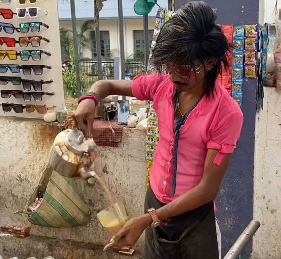 Meet Dolly Chaiwala: The Social Media Sensation Behind The Tea Counter In Nagpur - Oneindia