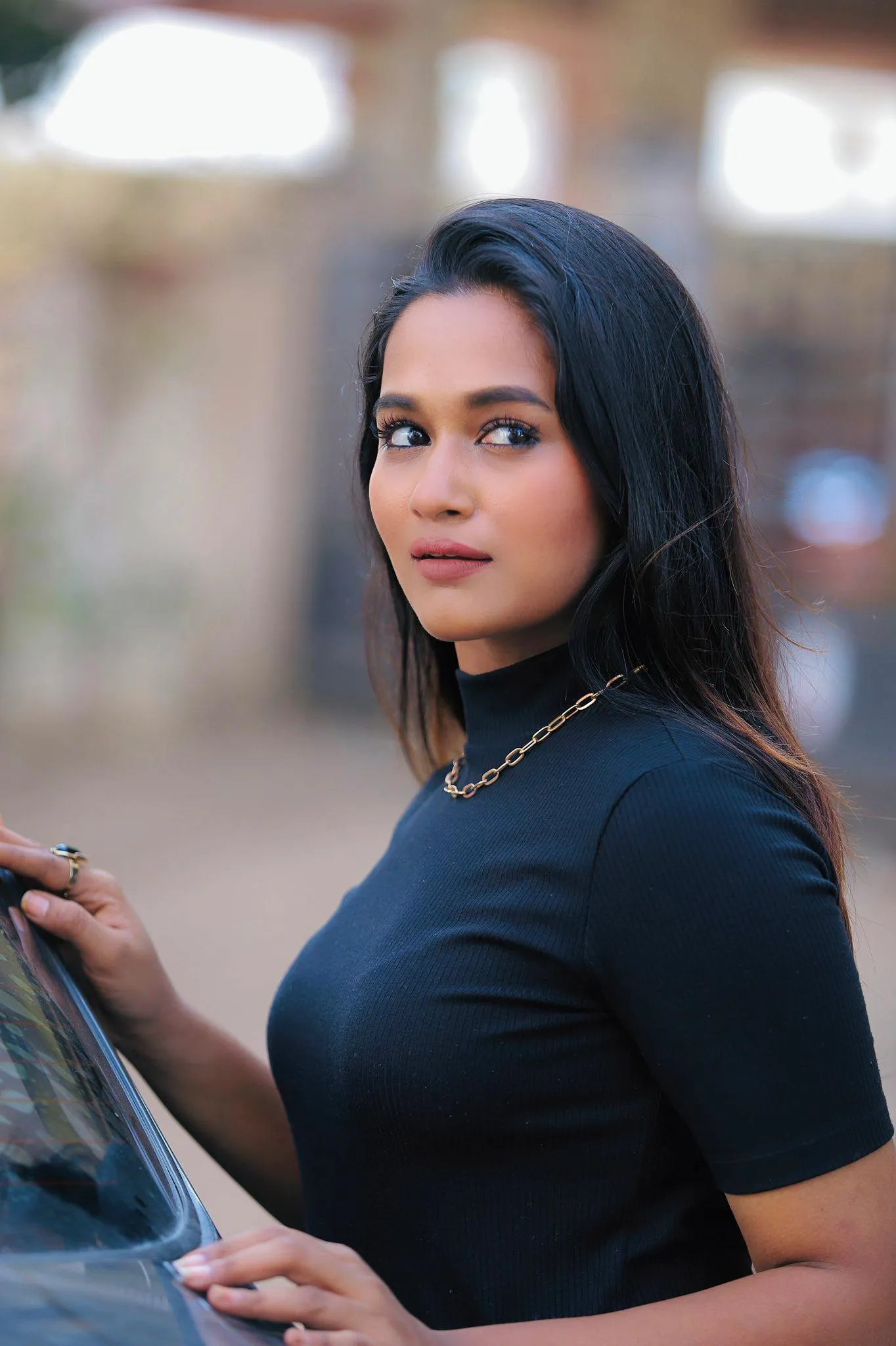 கிளாமரில் கலக்கும் பாண்டியன் ஸ்டோர்ஸ் காவியா.. வெளியான லேட்டஸ்ட் க்ளிக்ஸ்! | Actress Kaviya ...