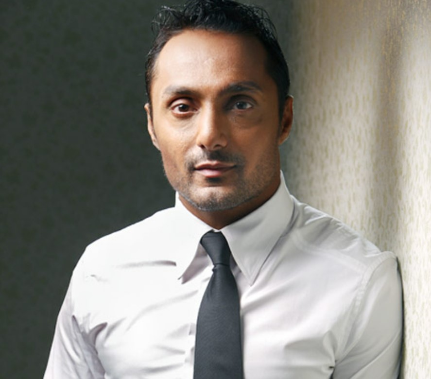 இன்னும் முரட்டு சிங்கிளாகவே.. லைஃப்பை என்ஜாய் பண்ணும் ஸ்டார் ...