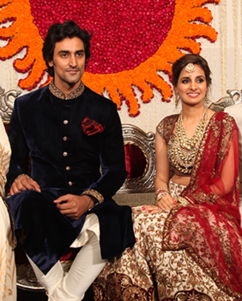 ரசிகர், ரசிகையை திருமணம் செய்துகொண்ட நடிகர்கள் யார்.. யாருன்னு தெரியுமா ...