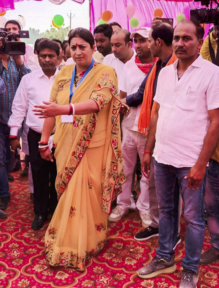 ప్రశాంతంగా 5వ విడత లోక్‌సభ ఎన్నికల పోలింగ్.. ఓటేసిన ప్రముఖులు | Lok ...