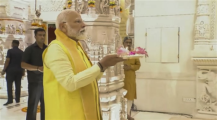 PM Modi Roadshow In Ayodhya Photos | PM Modi Ram Temple Visit Pics | PM Modi Roadshow With Yogi ...