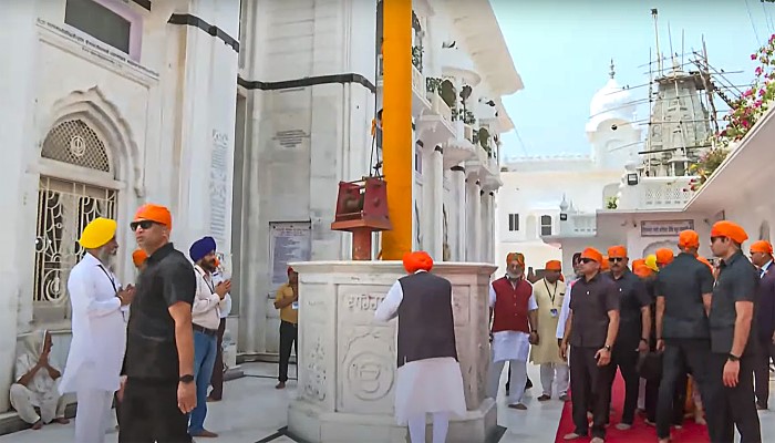 PM Modi Visits Gurudwara In Patna | PM Modi Bihar Rally Photos | PM Modi In Patna | Lok Sabha ...