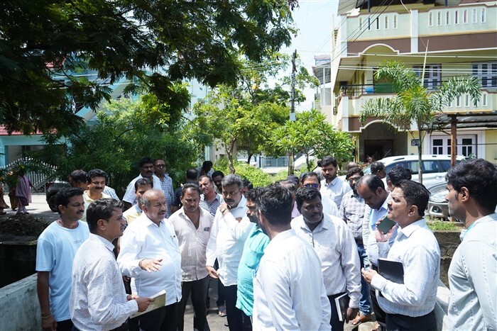 ಶಿವಮೊಗ್ಗ ನಗರದಲ್ಲಿ ಮಳೆ ಅವಾಂತರ, ಶಾಸಕರ ಭೇಟಿ | Shivamogga City MLA SN ...