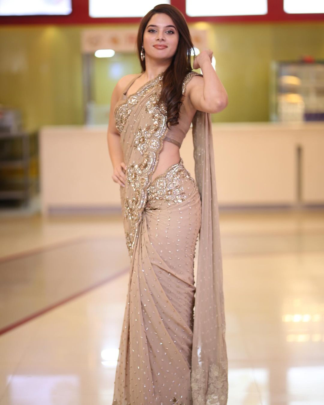 తాన్యా హోప్ అందాల మెరుపులు.. ముద్దుగుమ్మ అందాలకు కుర్రాళ్లు చిత్తు చిత్తు.. | Actress Tanya Hope ...