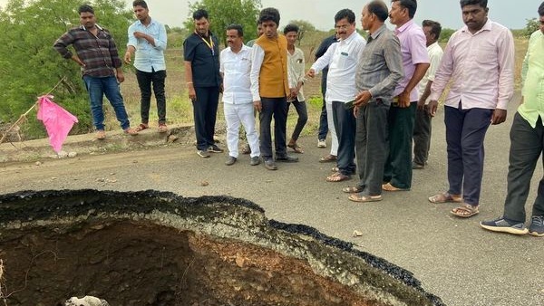 ಕೆಲಸ ಆರಂಭಿಸಿದ ಸಾಗರ್ ಖಂಡ್ರೆ ಮಳೆ ಹಾನಿ ಪ್ರದೇಶಗಳಿಗೆ ಭೇಟಿ | Bidar MP Sagar Khandre Visits Rain ...