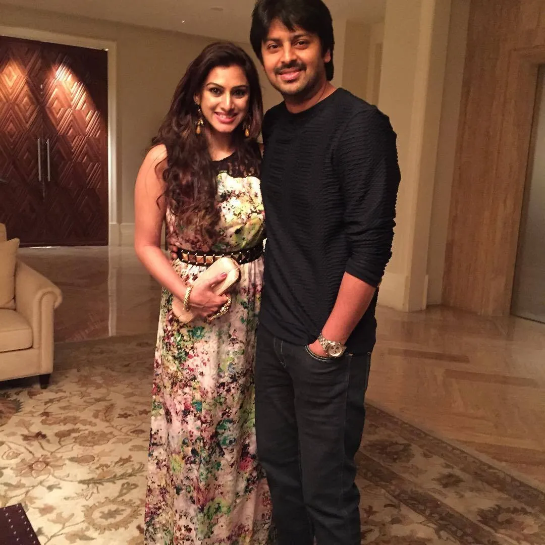 புது ஹீரோயின் கிடைச்சுட்டாங்க? நடிகர் ஸ்ரீகாந்தின் மகளை பாத்தீங்களா ...