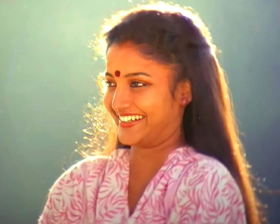 'நாயகன்' பட கமலுக்கு மகளா நடுச்சவங்களா இவங்க? இப்போ எப்படி ...