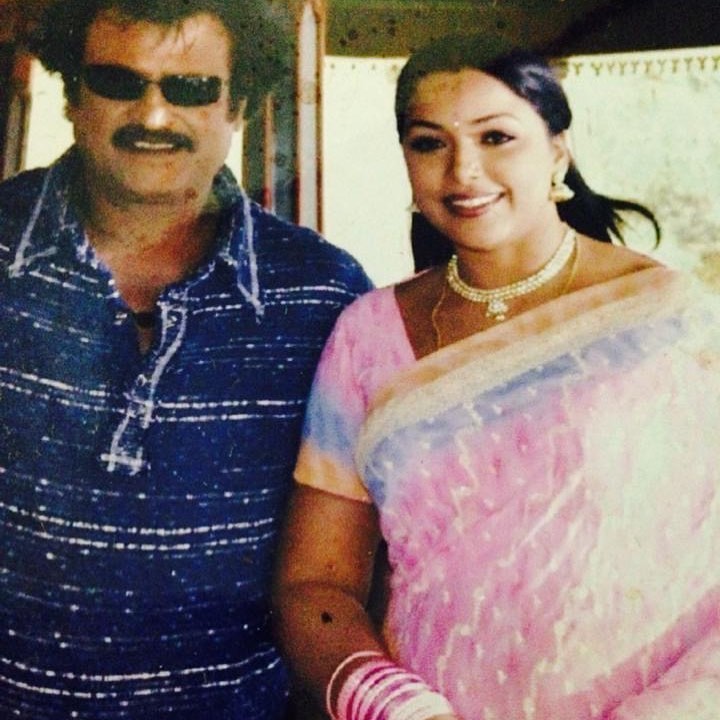 வடிவேலுவின் ரீல் மனைவி சொர்ணாவா இது? ஆளே மாறிட்டாங்களே.. இப்போ எப்படி ...