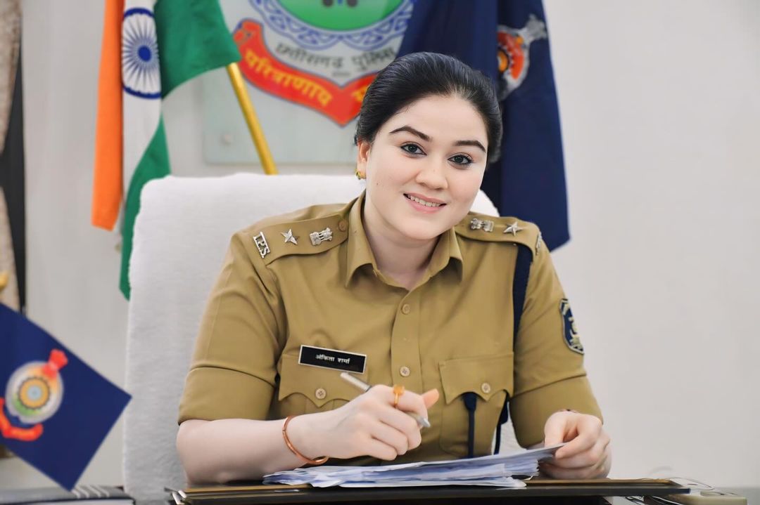 Ankita Sharma: इस लेडी सिंघम IPS से नक्‍सली भी खाते हैं खौफ, अब इनके ...