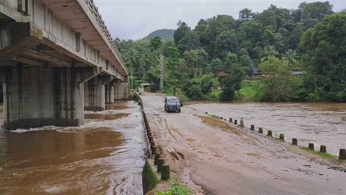 ಚಿಕ್ಕಮಗಳೂರು ಮಳೆ, ಕಳಸದ ಹೆಬ್ಬಾಳೆ ಸೇತುವೆ ಮುಳುಗಡೆ | Heavy Rain Hebbale ...