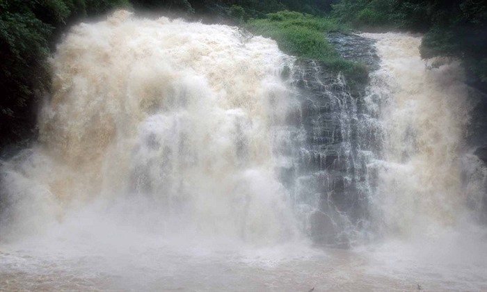 Kodagu Waterfalls Photos: ಕೊಡಗಿನ ಜಲಧಾರೆಗಳಿಗೆ ಜೀವಕಳೆ | Kodagu District ...