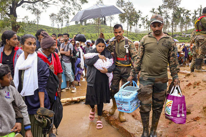 వయనాడ్‌లో ప్రకృతి విలయం.. 130కి పైగా చేరిన మృతుల సంఖ్య | Natural ...