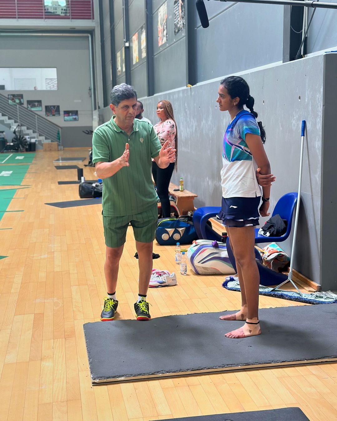 पेरिस ओलंपिक 2024: भारत की चैंपियन पीवी सिंधु जो ओलंपिक में लहरा चुकी ...