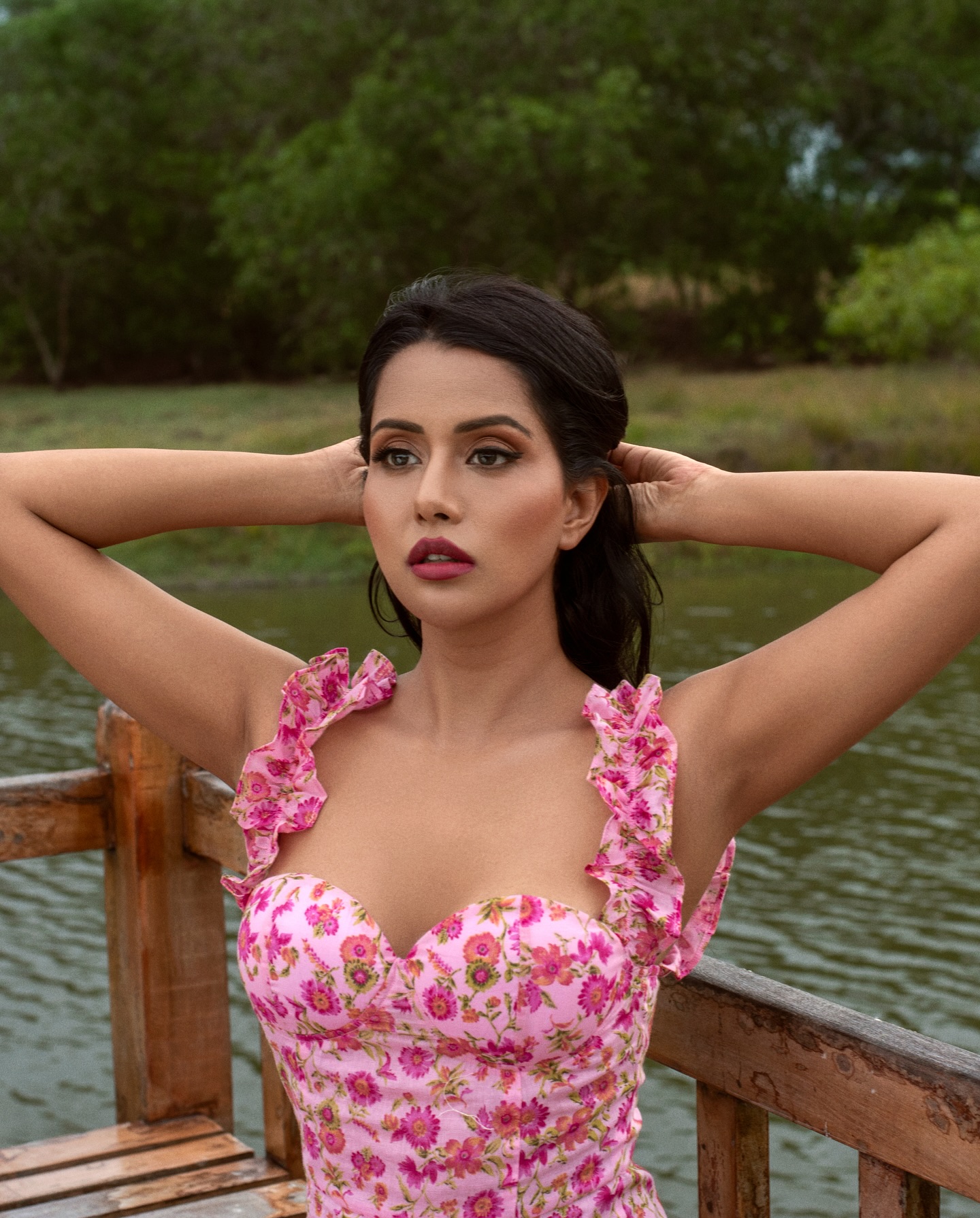 பிங்க் நிற கிளாமர் உடையில்.. இளைஞர்களை ஈர்க்கும் ரைசா வில்சன்.. லேட்டஸ்ட் கிளிக்ஸ் இதோ! | Raiza ...