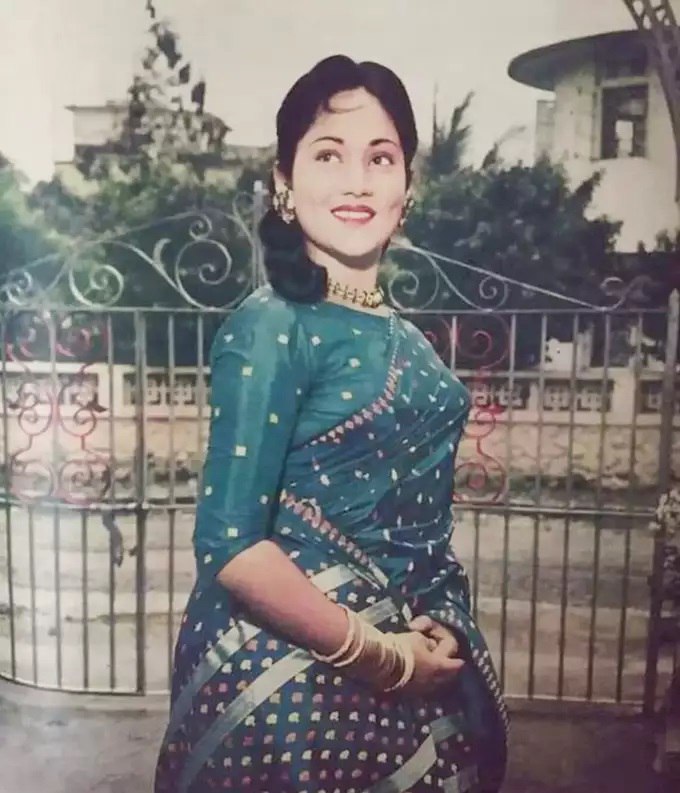 बेरहम जिंदगी! इस फेमस एक्ट्रेस ने धर्म बदलकर की शादी, फिर पति ने बेटे ...