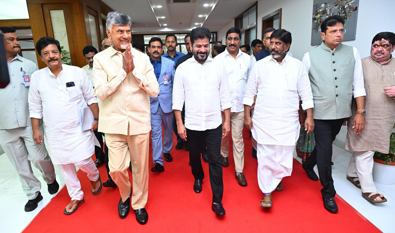 తెలుగు రాష్ట్రాల సీఎంల భేటీ.. విభజన సమస్యల పరిష్కారమే అజెండాగా చర్చలు ...
