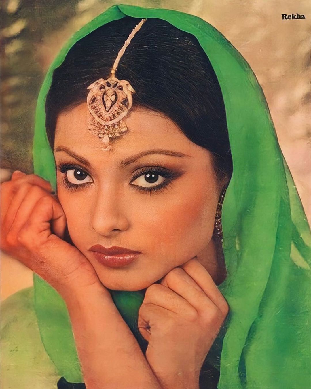 Thursday Throwback: 40 साल पहले अपने हुस्न की बिजलियां गिराती थीं ...