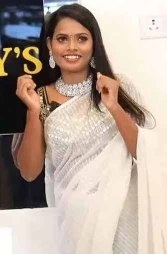 'கோலி சோடா' பட நடிகையா இவங்க? ஆள் அடையாளம் தெரியாமல் மாறிட்டாங்களே ...