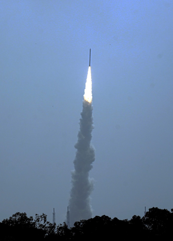 ఎస్‌ఎస్‌ఎల్‌వీ-డీ3 ప్రయోగం విజయవంతం | SSLV-D3 Launch Successful From ...