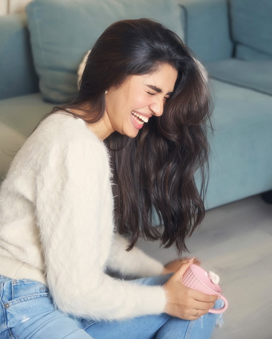 కృతి శెట్టి అందాల జాతర.. కవ్వింపులతో చిచ్చుపెట్టేస్తోందిగా! | Krithi ...